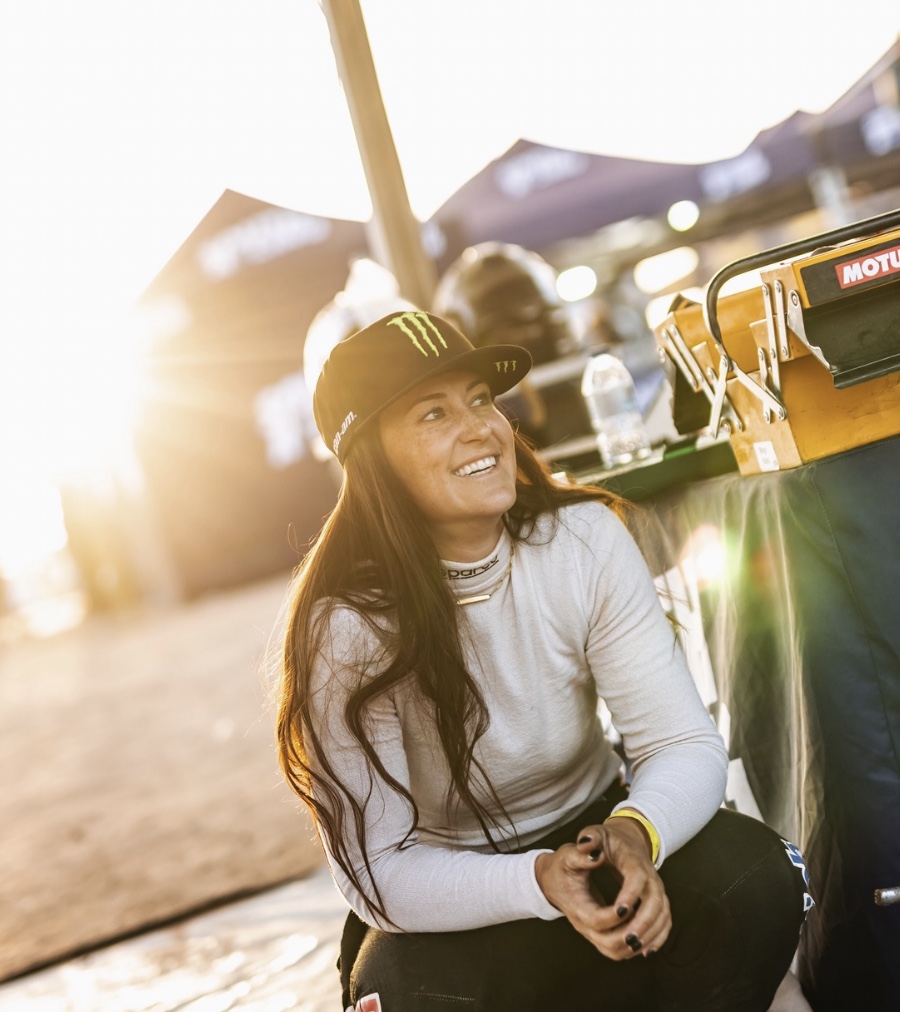 Sara Price on Her Journey to Conquer Dakar 2025 – Racing Mindset